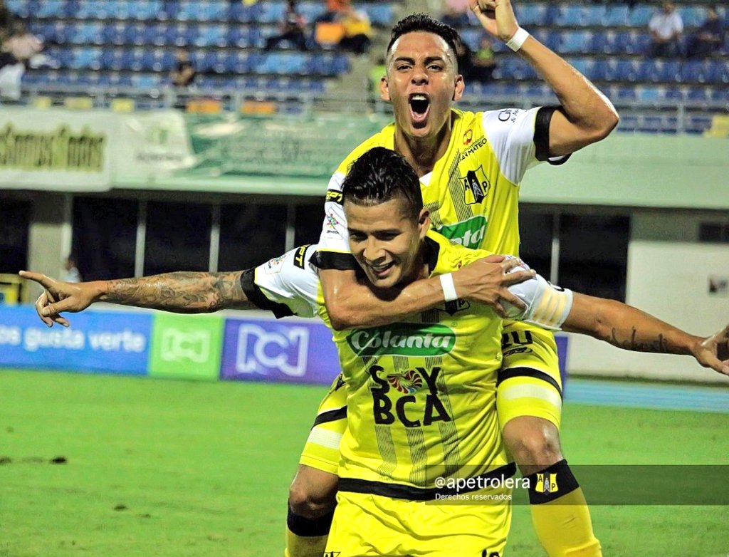 César Arias, primer hat-trick de Liga | Capsulas de Carreño