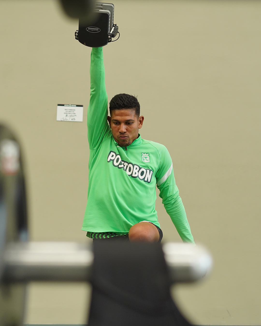 Vuelan dos del DIM al exterior. (Cápsulas). | Capsulas de Carreño