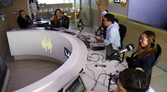 Otra movida RCN. / Ayer Radiosucesos.. Hoy La FM de RCN.. | Capsulas de ...